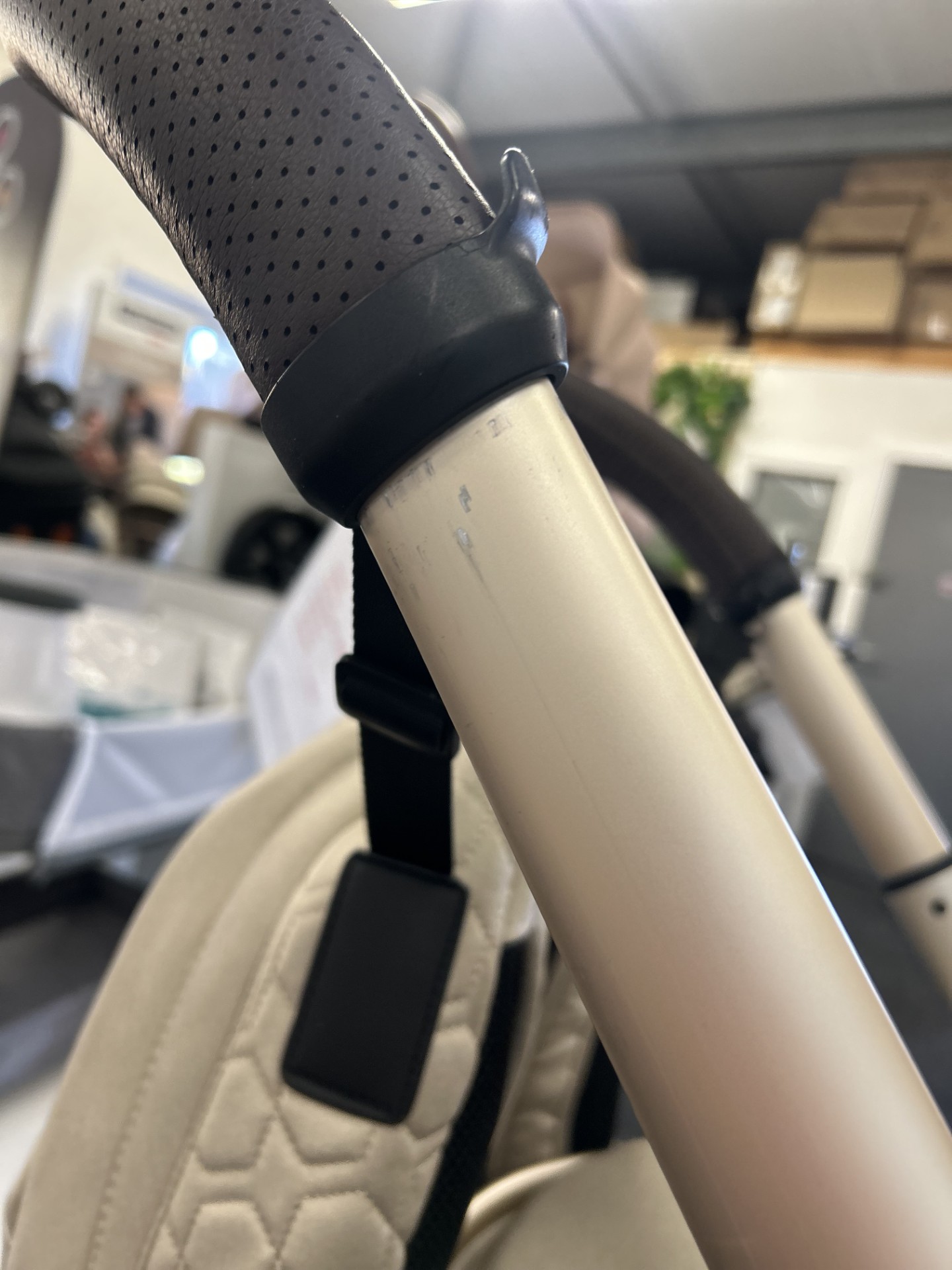 Pre Loved egg2 Feather Bundle